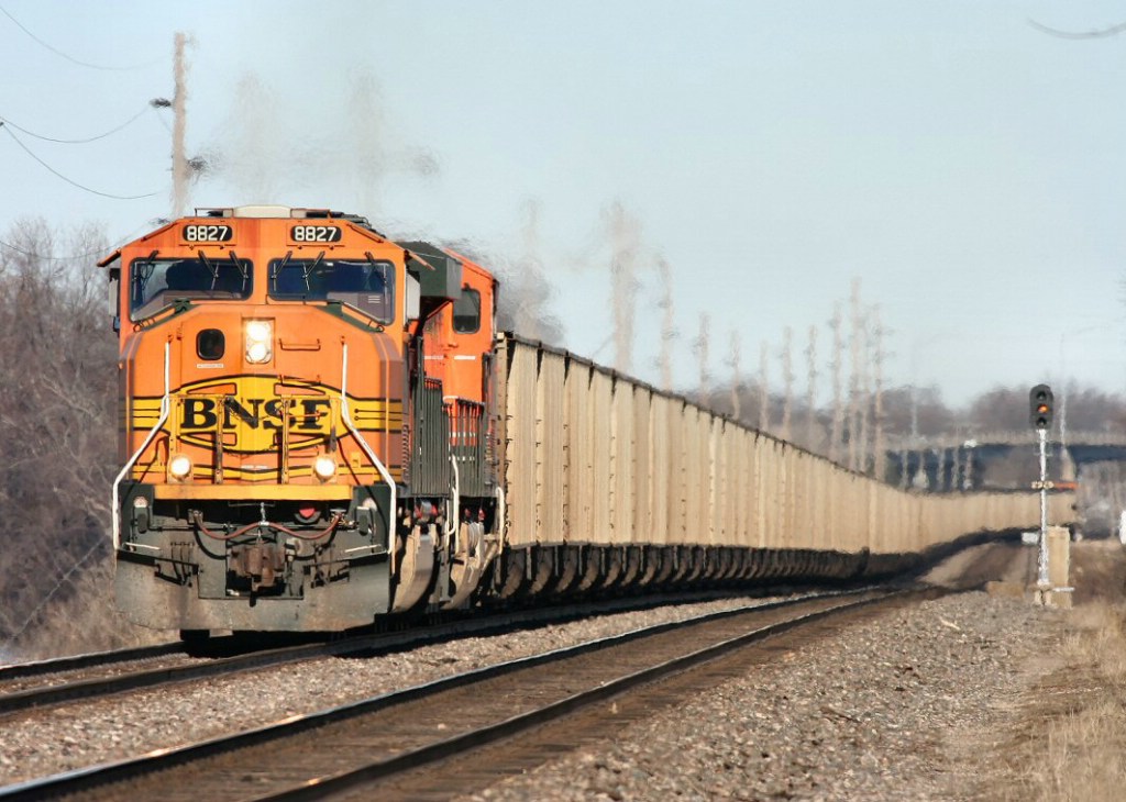 BNSF 8827
